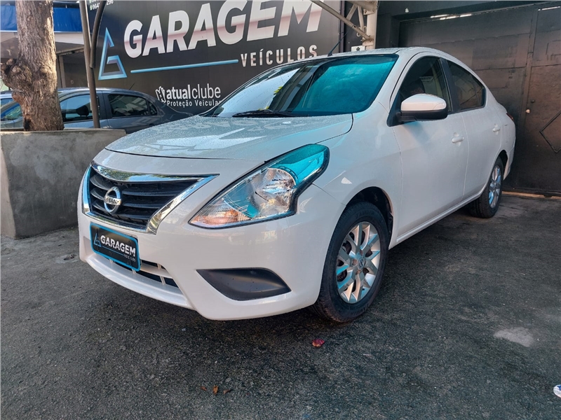 Garagem Veículos: NISSAN VERSA 2017 - 1.6 16V FLEX SV 4P XTRONIC - R ...