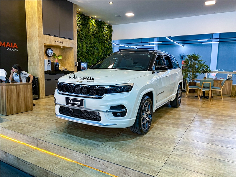 Automaia Veiculos: JEEP COMMANDER 2022 - 1.3 T270 TURBO FLEX OVERLAND ...