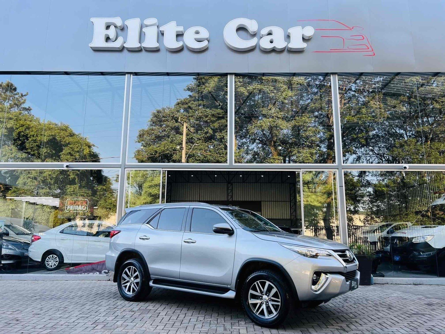 Elite Car Veiculos