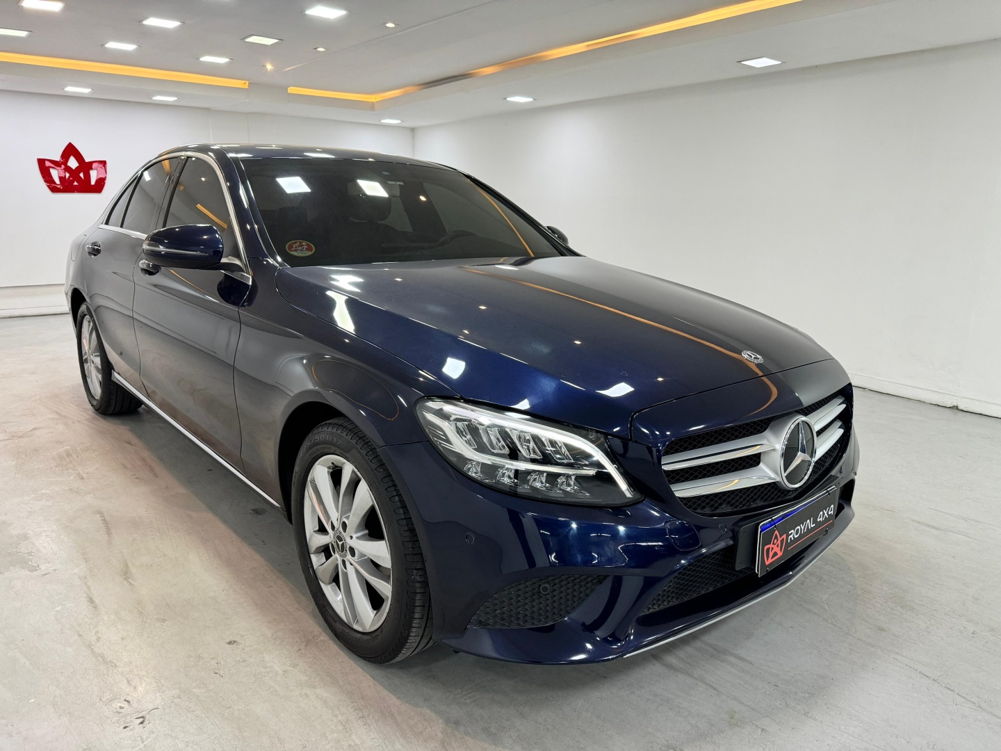 Royal 4x4 Autos : MERCEDES-BENZ C 180 2020 - 1.6 CGI FLEX AVANTGARDE 9G ...