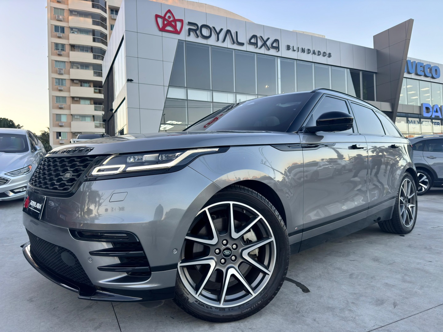 Royal 4x4 Autos : LAND ROVER RANGE ROVER VELAR 2021 - 3.0 P340 GASOLINA ...