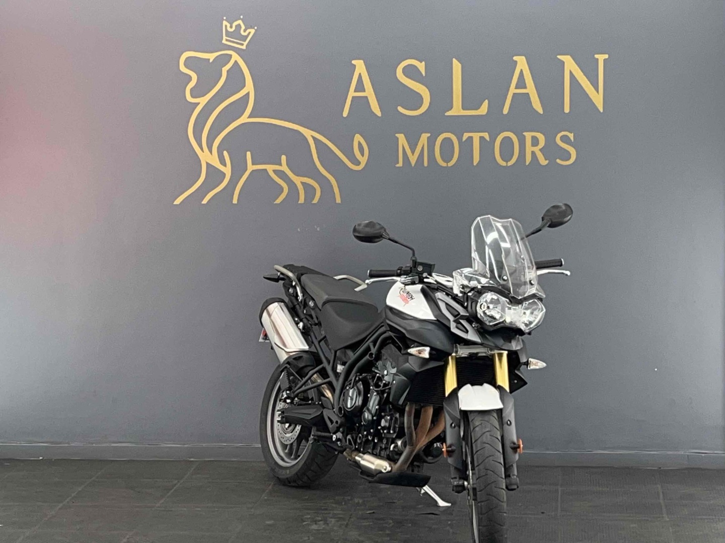 Aslan Motors
