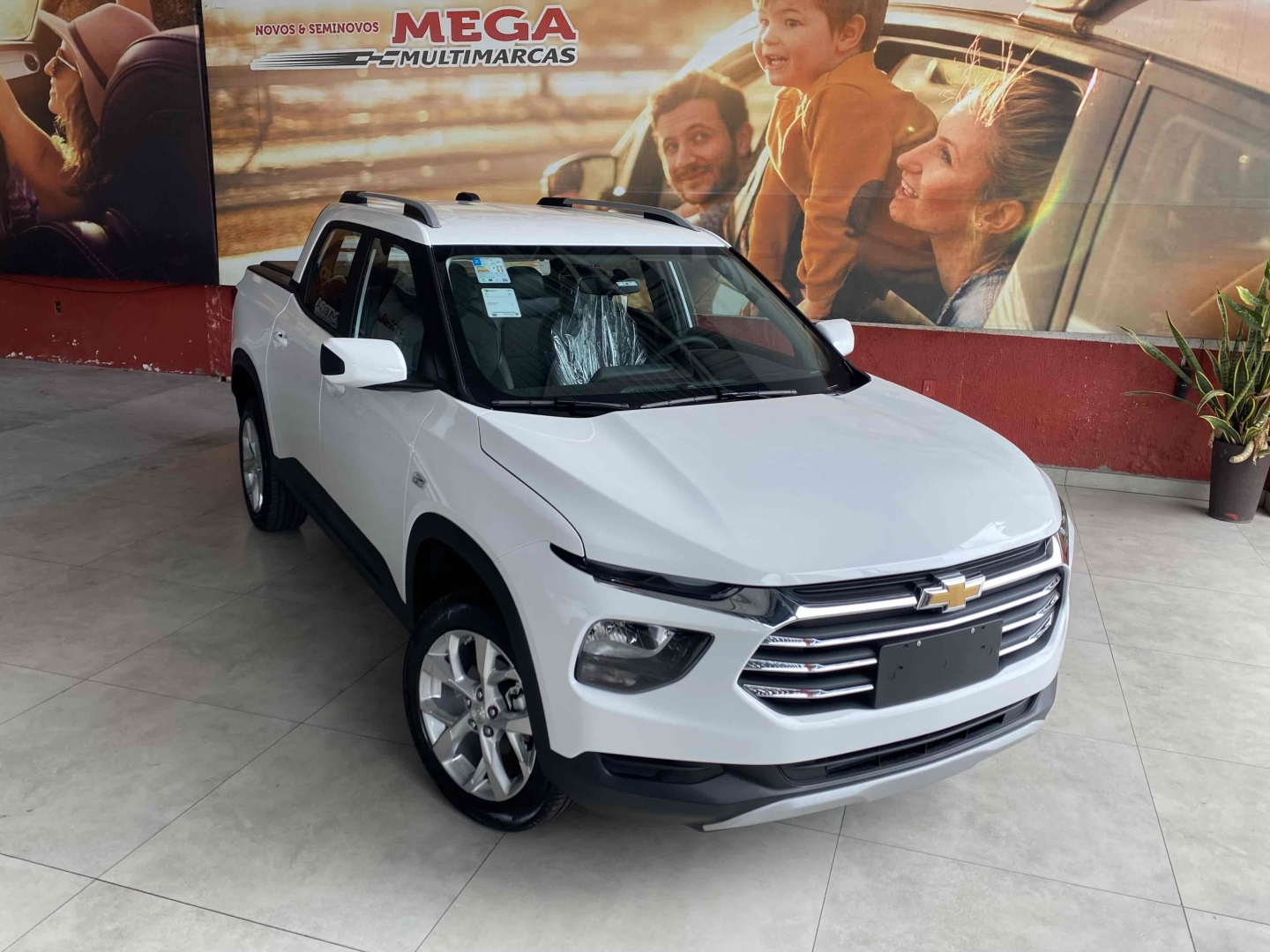 Mega Multimarcas - Nosso Estoque