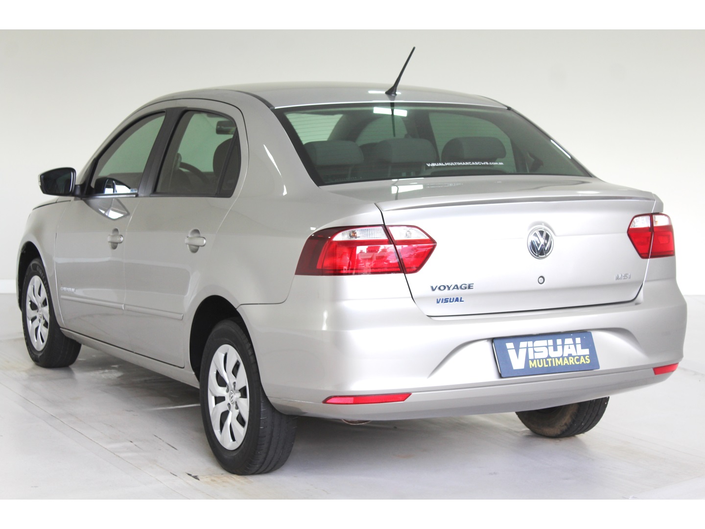 Visual Multimarcas: VOLKSWAGEN VOYAGE 2015 - 1.6 MI COMFORTLINE 8V FLEX ...