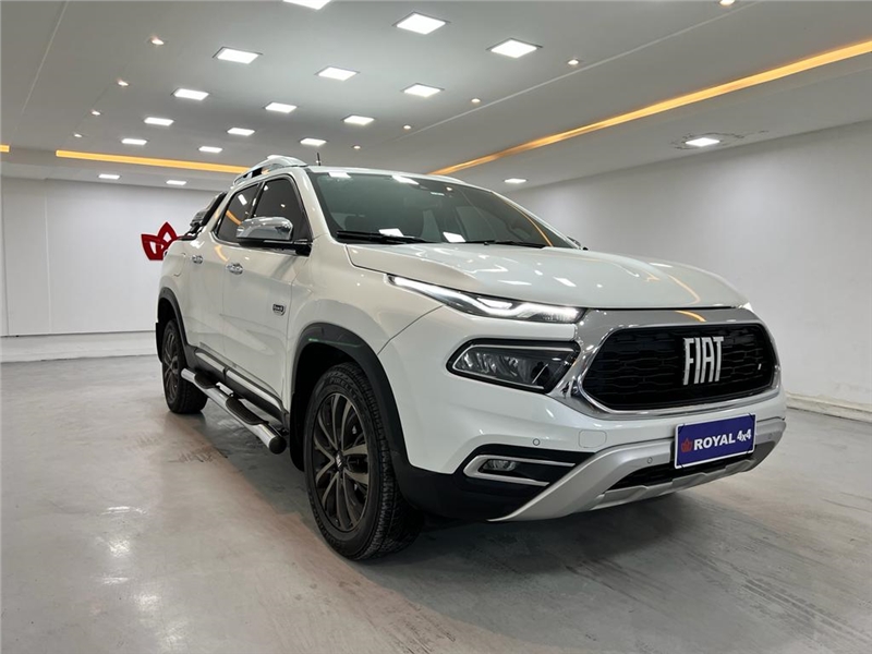 ROYAL 4X4 AUTOS: FIAT TORO 2022 - 2.0 16V TURBO DIESEL RANCH 4WD AT9 ...