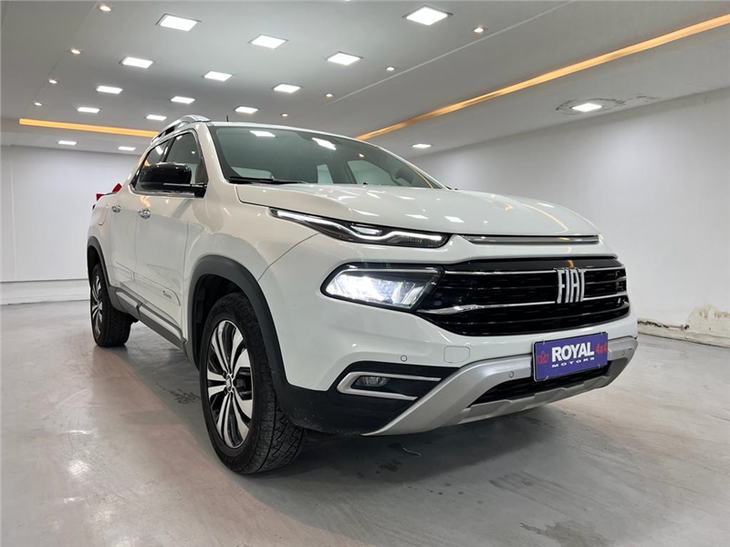 ROYAL 4X4 AUTOS: FIAT TORO 2022 - 2.0 16V TURBO DIESEL VOLCANO 4WD AT9 ...